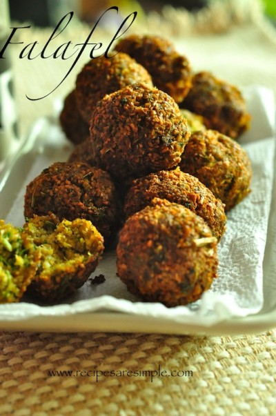 Falafel - Simple Chickpeas and Parsley Patties - Lebanon